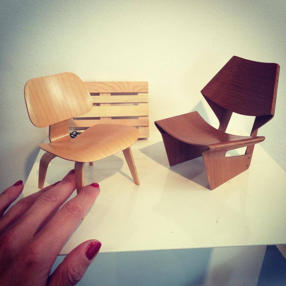 VITRA plywood chairs miniatures for the collector - WonderWood